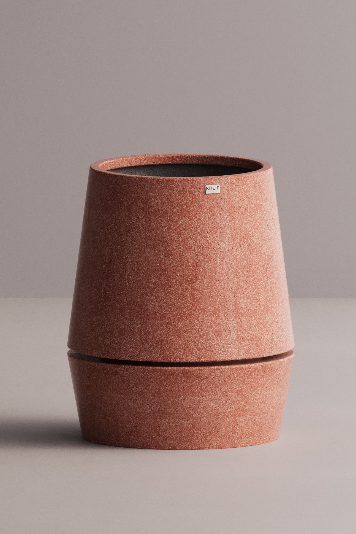 Cut-Out Flower Pot Model Apis | Concrete Flower Pot | Kalif Design